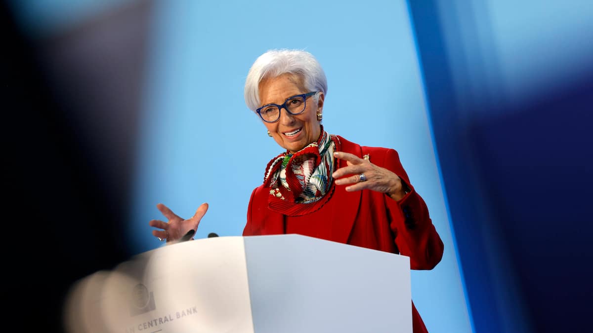 EZB-Präsidentin Lagarde befeuert weitere Debatten über geldpolitische ...