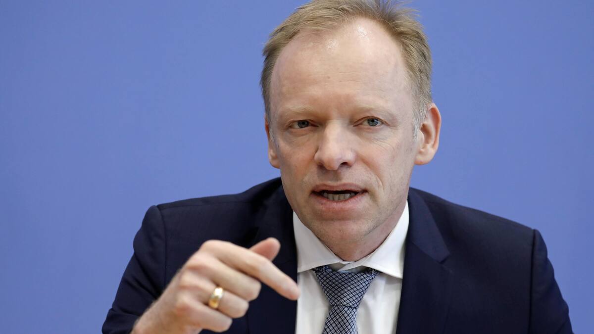 Top-Ökonom Clemens Fuest sieht bereits Anzeichen für ...