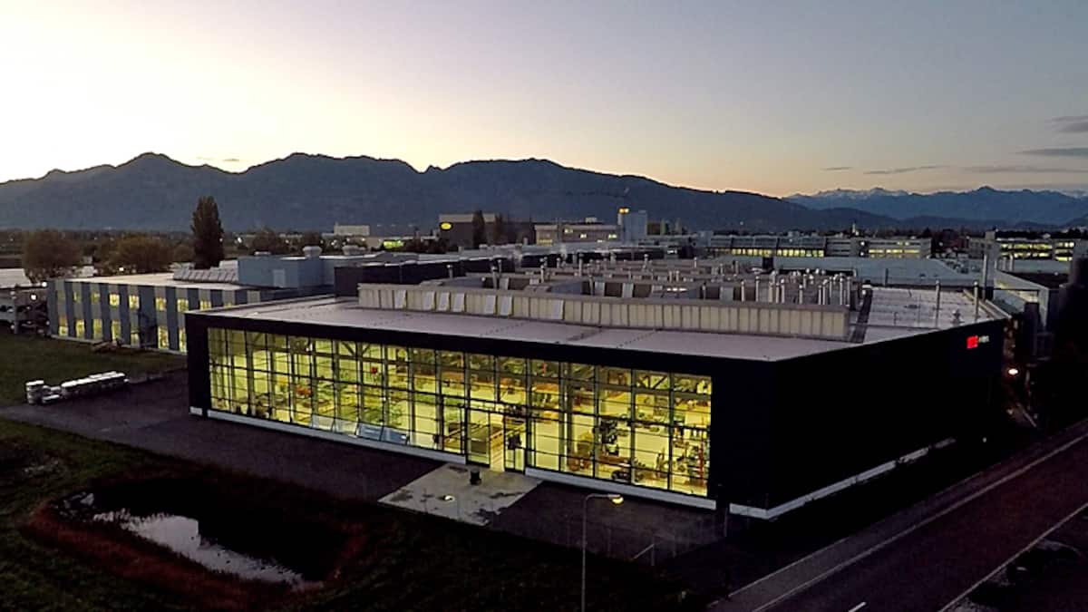 SFS erzielt mehr Umsatz und Gewinn im Halbjahr - Prognosen gesenkt | cash