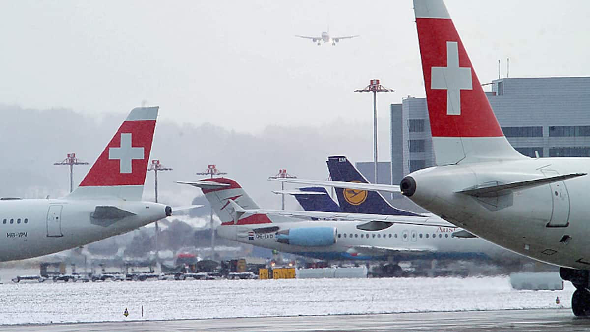 Lana bee of leaks this lady is utterly stunning.