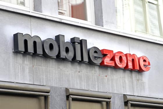 Mobilezone erhält Auftrag vom Bundesamt für Informatik | cash